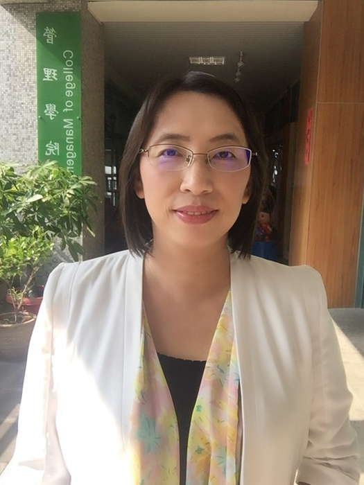 Shu-Chin Huang Associate Professor / Chairperson - 朝陽科技大學企業管理系